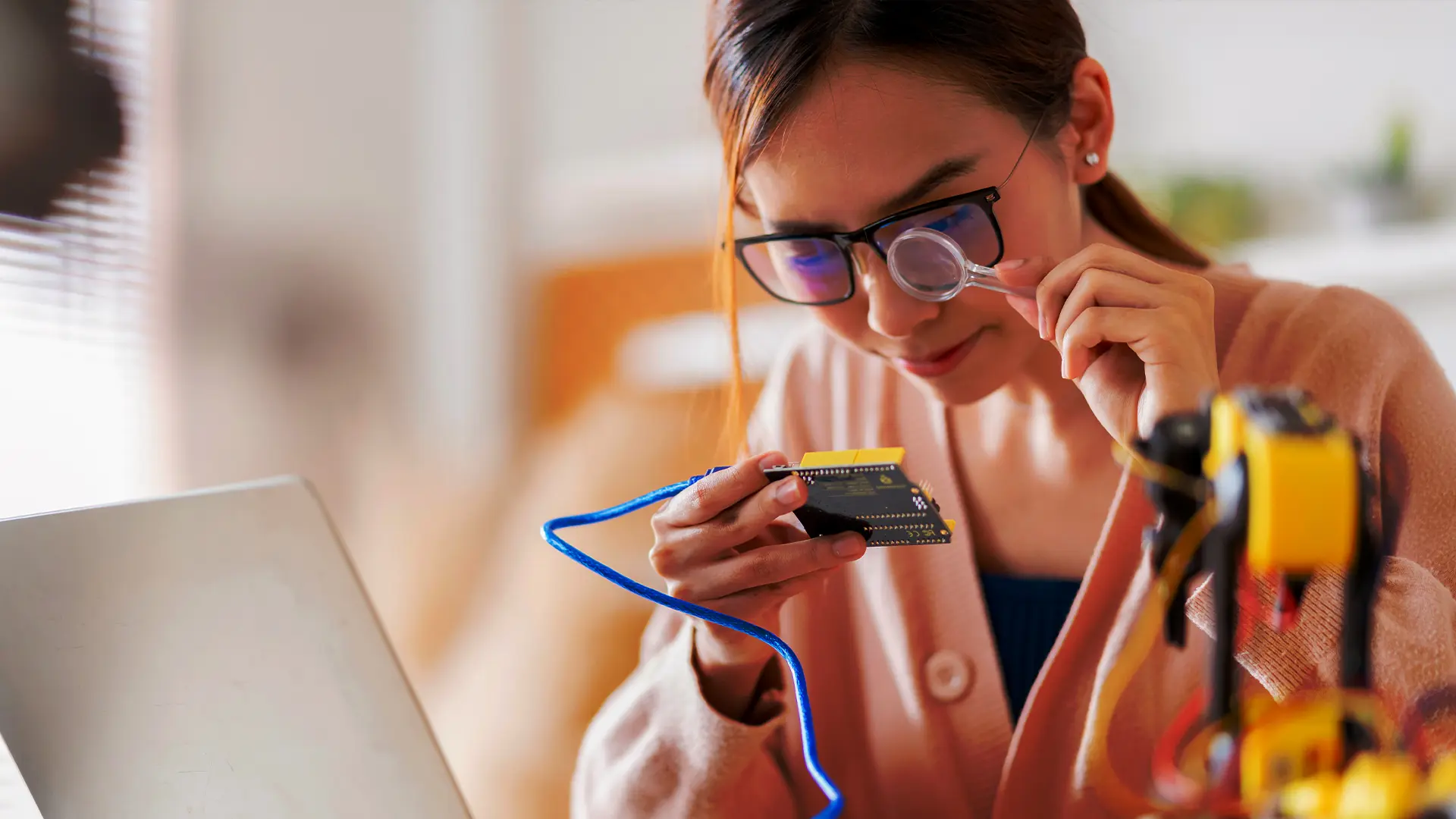 KiDi IoT Siapkan Generasi Muda Hadapi Kemajuan Teknologi di Era 4.0 KiDi IoT Siapkan Generasi Muda Hadapi Kemajuan Teknologi di Era 4.0
